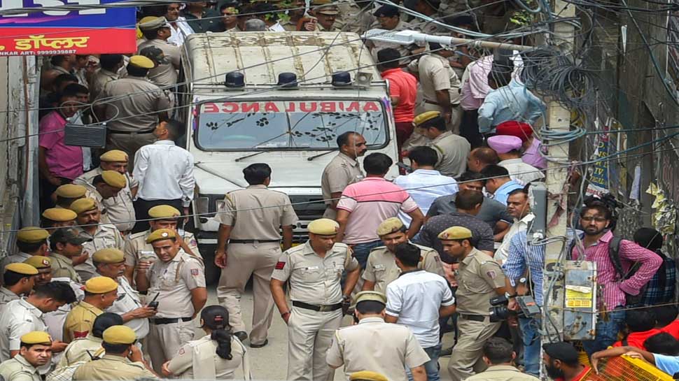 Burari Case - Lalit used to talked his late father in dream । बुराड़ी ...